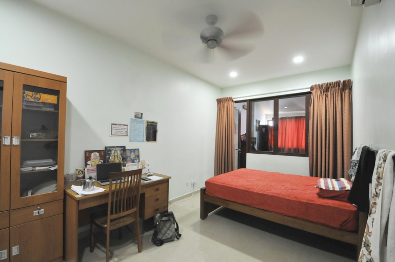 Landed Property for Sale - Renovated Jalan Songket Semi-D