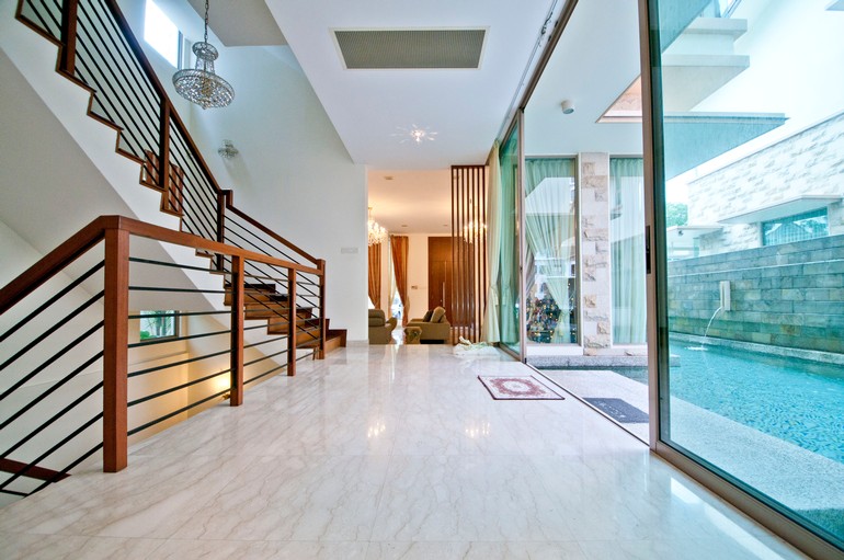 Landed Property for Sale - Chiltern Drive Bungalow (Braddel Heights)